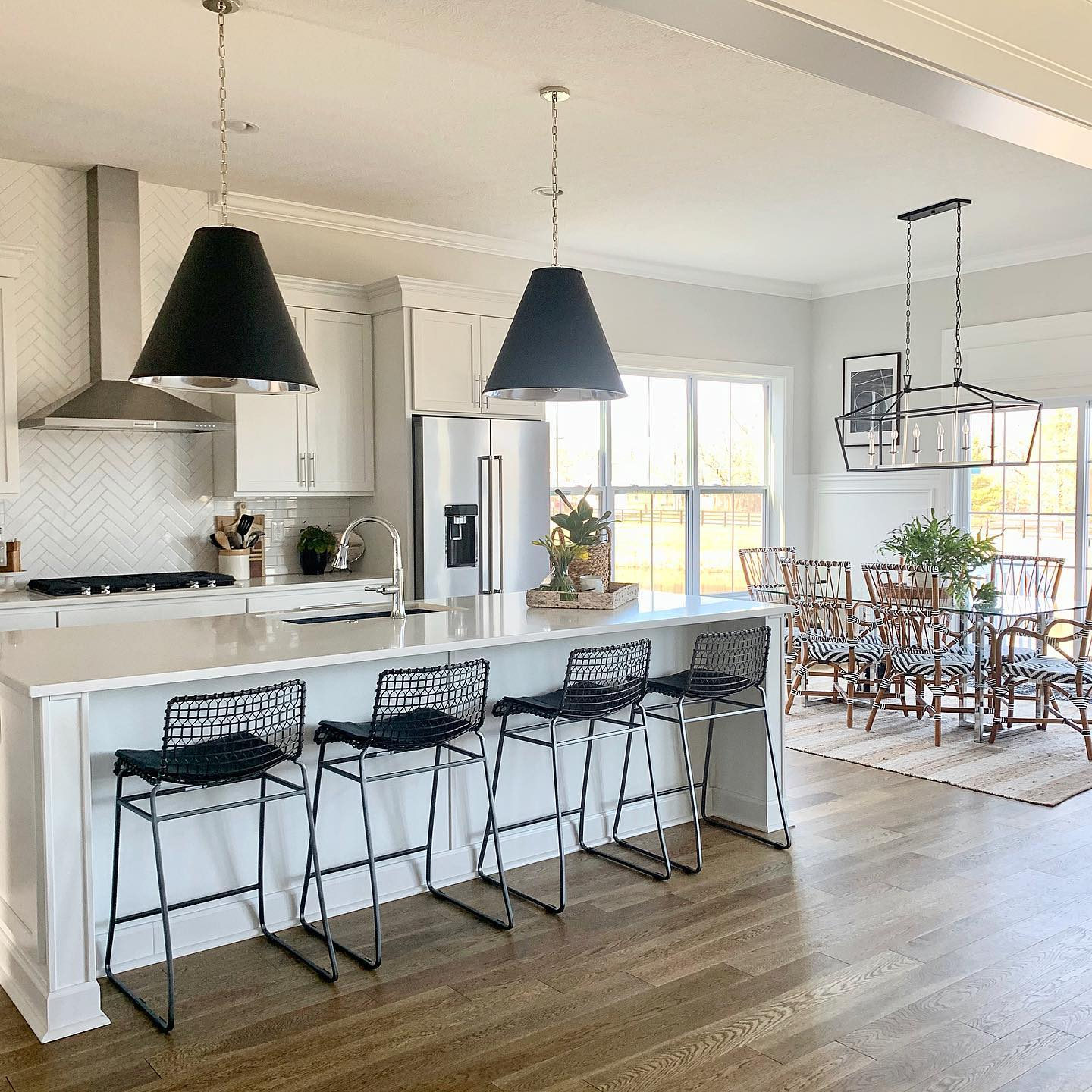 Tig Metal Bar Stool | Crate & Barrel Canada