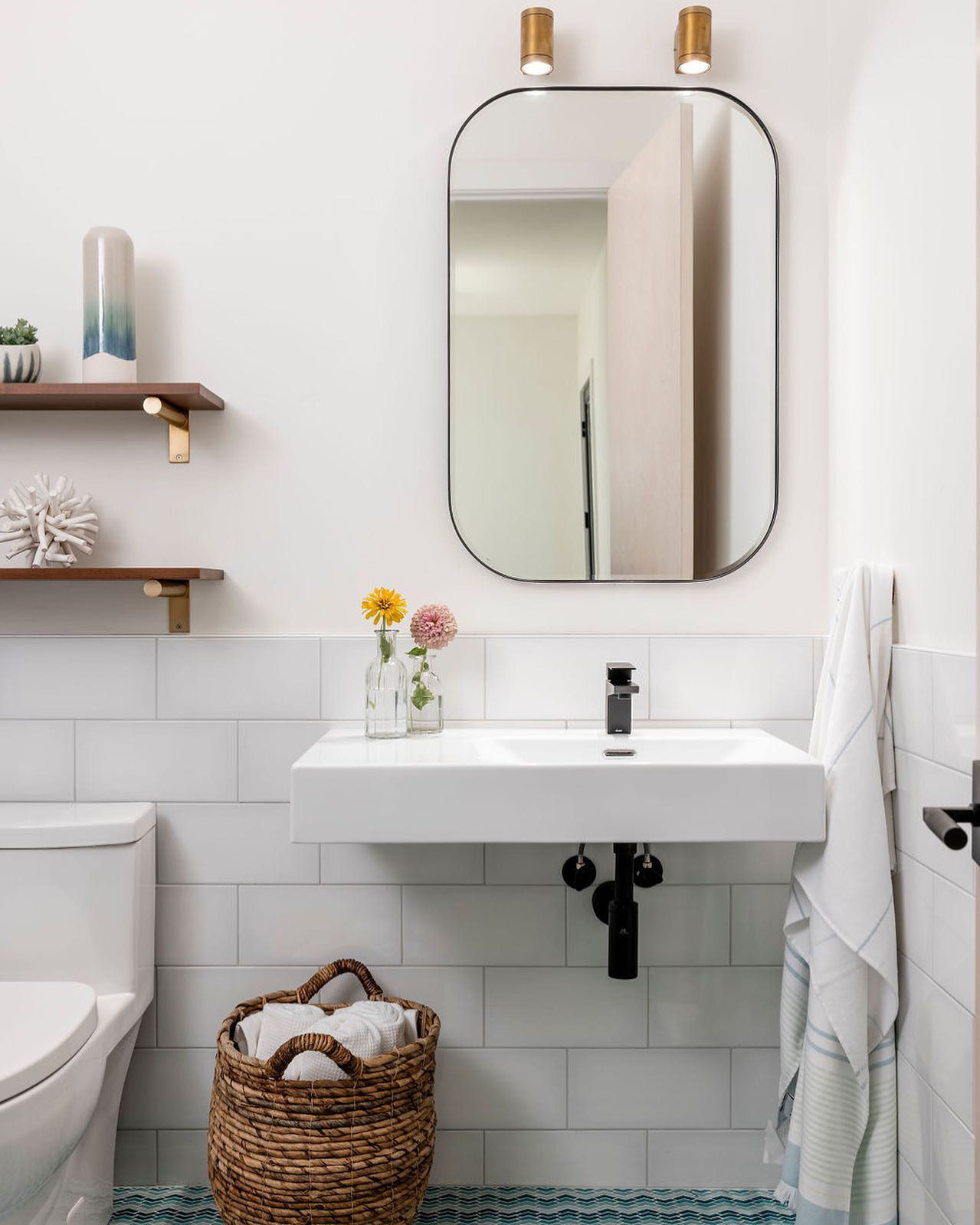 Edge Black Rounded Rectangle Wall Mirror 36"x24" + Reviews | Crate & Barrel