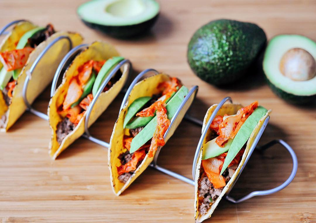 Metal Wire Taco Serving Rack + Reviews | Crate & Barrel