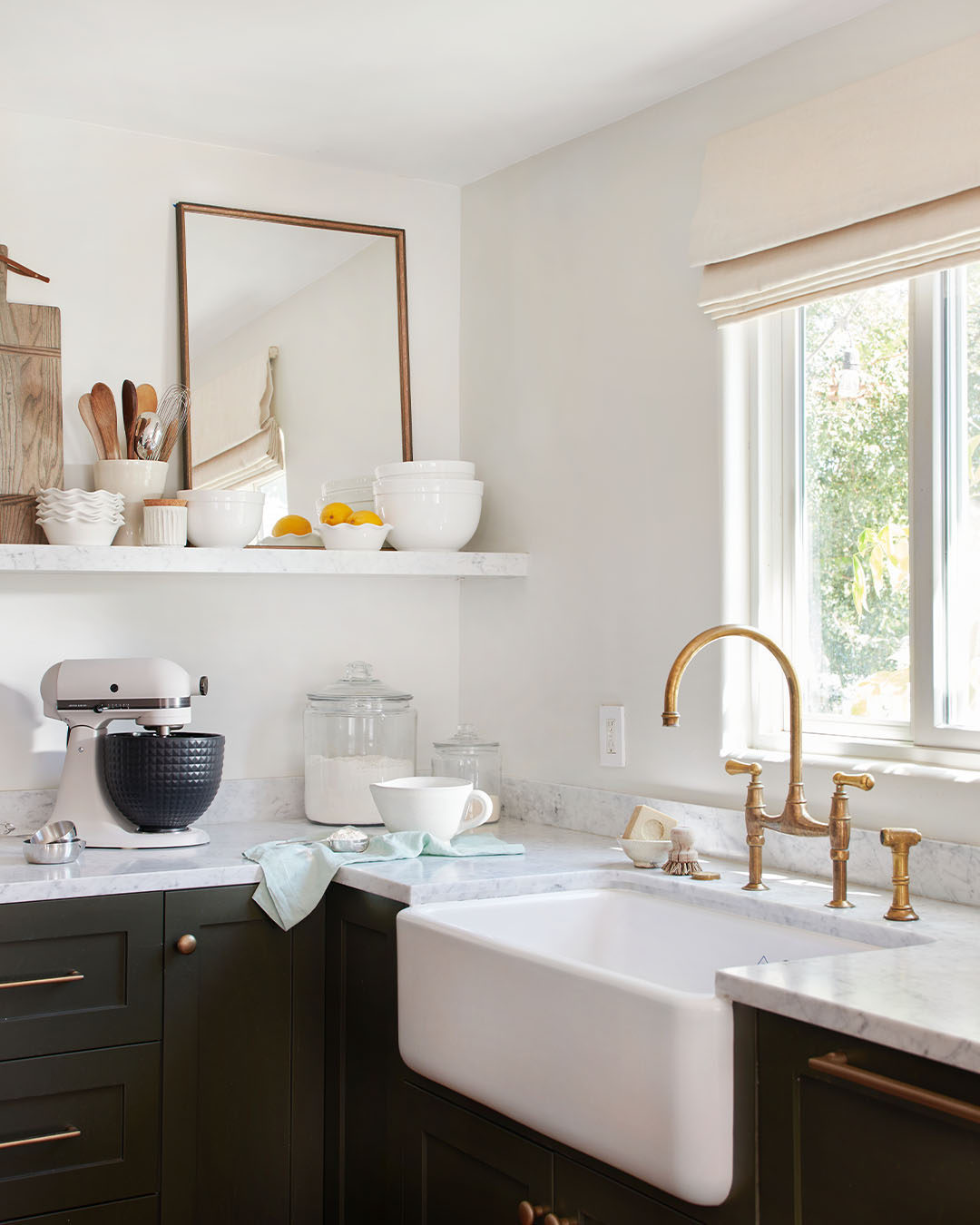 KitchenAid Artisan Series Limited-Edition Light & Shadow White 5-Quart ...